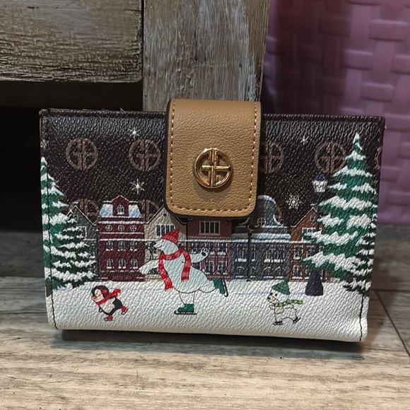 Giani Bernini | Bags | Giani Bernini Winter Scene Wallet With Snowman ...